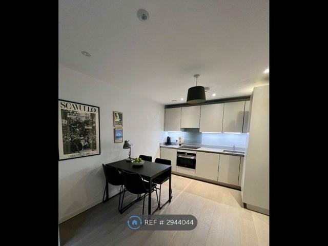St Clements Street, Winchester SO23, 1 bed flat to rent, £1,350 pcm | PrimeLocation