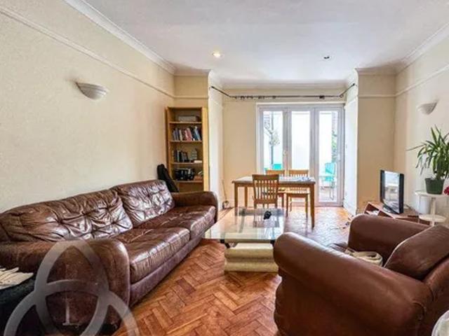 St Cuthbert's Road, London, NW2 3QH, United Kingdom | 4 bed apartment for rent #129653448 | Rentberry
