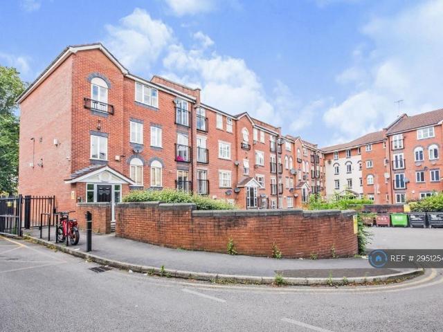 St. Davids Court, Manchester, M8 2 bed flat to rent £1,195 pcm £276 pw