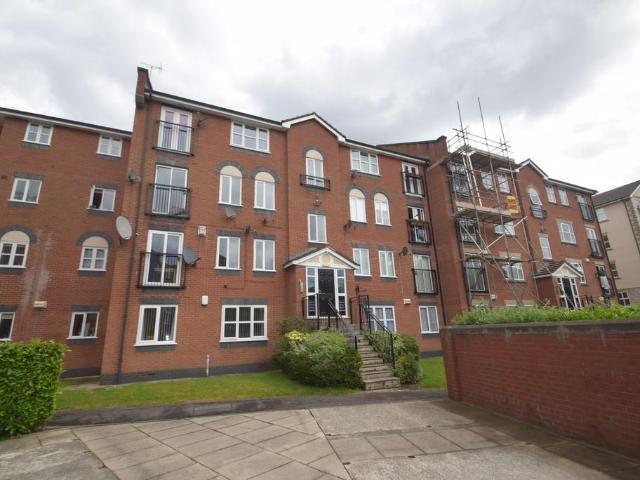 St Davids Court, Sherbourne Street. 2 bed apartment to rent £1,150 pcm £265 pw