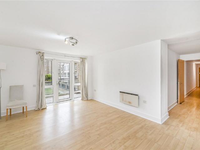 St. Davids Square, London, E14 3WD