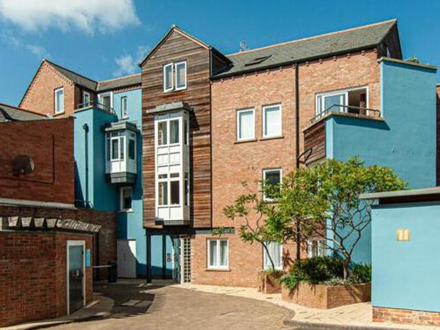 St Denys Court, St Denys Road, 2 Bedroom Apartment