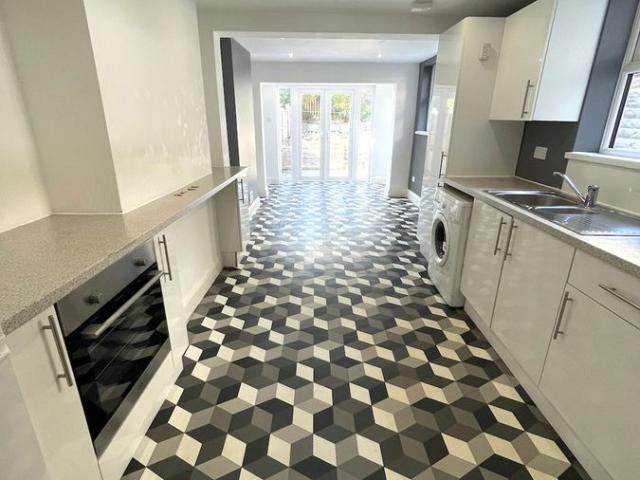 St. Donatts Road, London SE14, 4 bed terraced house to rent, £3,600 pcm | PrimeLocation
