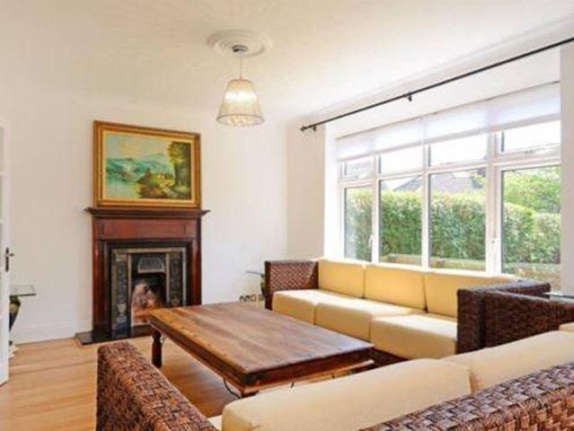 St Dunstans Gardens, Acton, 4 Bedroom Detached