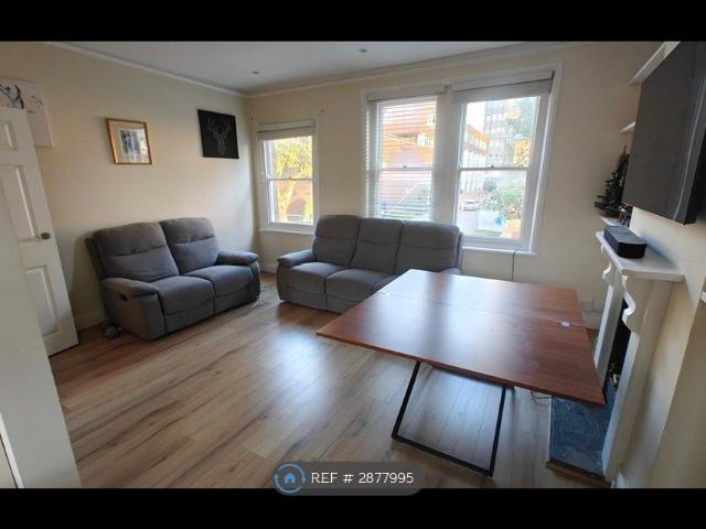 St Dunstan's Road, London W6, 2 bed maisonette to rent, £2,800 pcm | PrimeLocation
