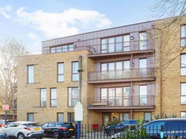 St Edmunds, London, 2 Bedroom Flat
