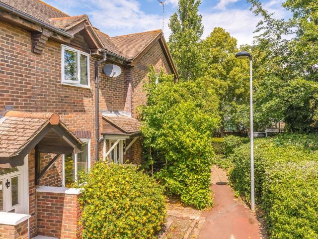 St. Elmos Road, Canada Water SE16, 2 bed detached house to rent, £2,400 pcm | PrimeLocation
