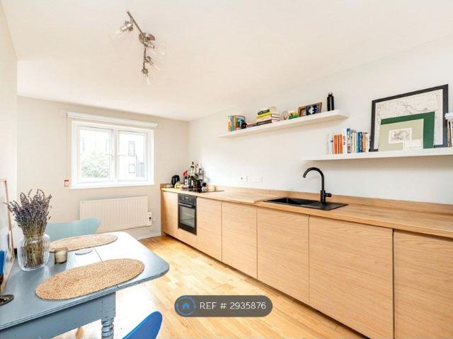 St Ervans Road, London W10, 1 bed flat to rent, £1,900 pcm | PrimeLocation