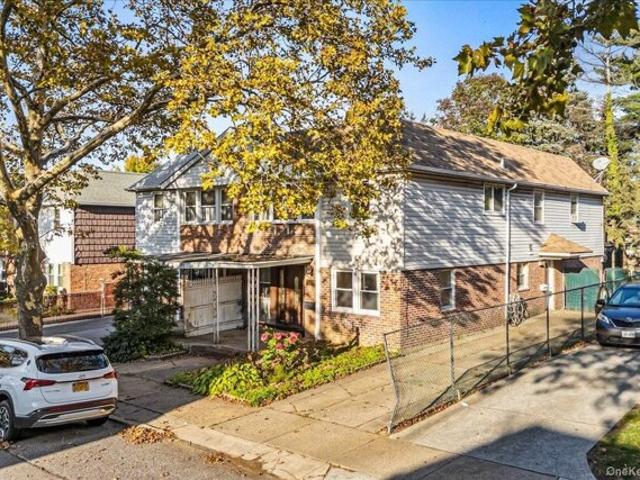 St, Flushing, Home For Sale