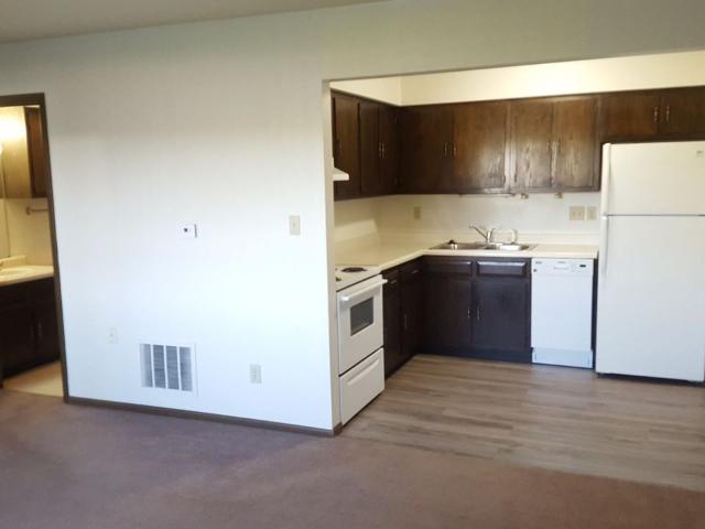 St. Francis Drive Apartments 2 Bedroom Apartment for Rent at 2539 Saint Francis Dr, Waterloo, IA 50702