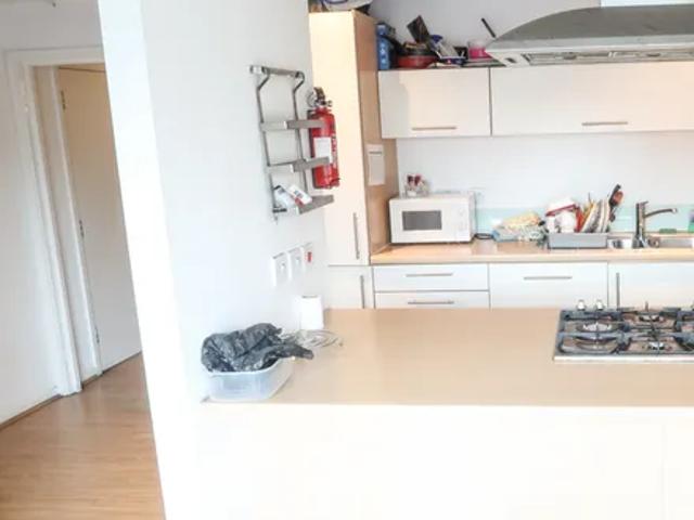 St. Frideswides Mews, London, E14 6LN, United Kingdom | 3 bed apartment for rent #166974211 | Rentberry