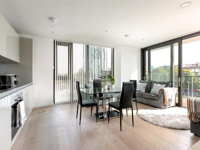 St. Gabriel Walk, Elephant & Castle SE1, 2 bed flat to rent, £3,300 pcm | PrimeLocation