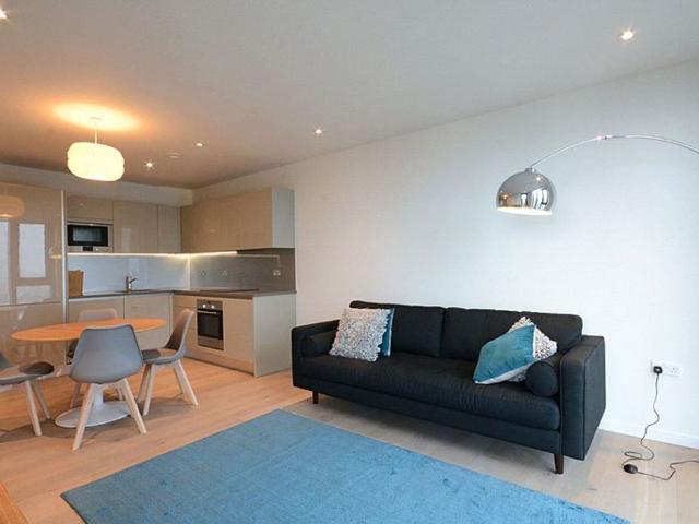 St. Gabriel Walk, Elephant And Castle, London SE1, 1 bed flat to rent, £2,817 pcm | PrimeLocation