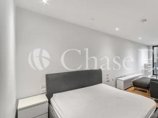 St. Gabriel Walk, London, SE1 6FS, United Kingdom | Studio apartment for rent #140656321 | Rentberry