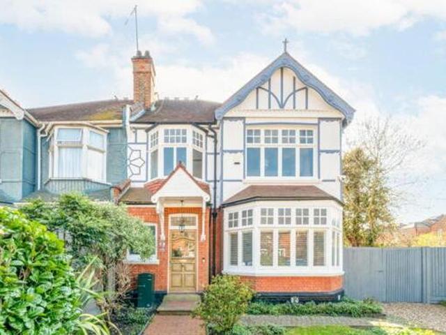St. Gabriels Road, Mapesbury, 5 Bedroom Semi detached