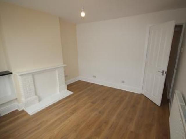 St George Road, Staffordshire, Burton upon Trent, DE13