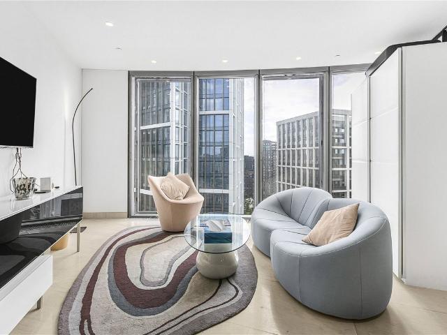St. George Wharf, London SW8, 1 bed flat to rent, £3,000 pcm | PrimeLocation