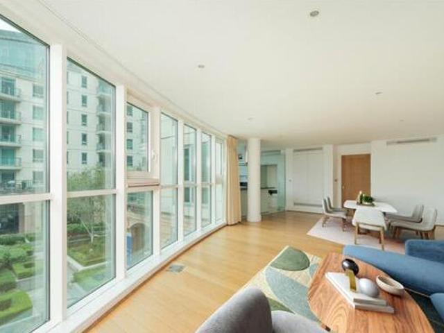 St. George Wharf, London, 2 Bedroom Apartment
