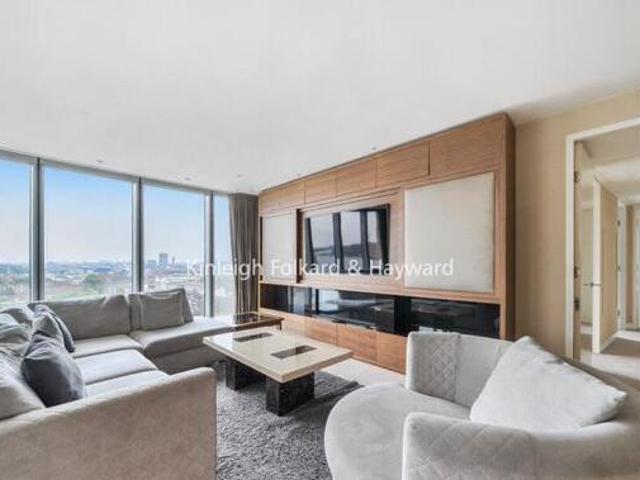 St. George Wharf, London, 2 Bedroom Flat