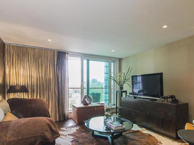 St. George Wharf, The Tower, 2 Bedroom Flat