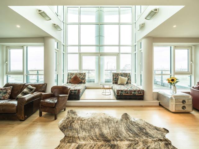 St. George Wharf, Vauxhall SW8, 3 bed flat to rent, £8,500 pcm | PrimeLocation