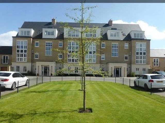 St. Georges Court, Hull, 2 Bedroom Apartment