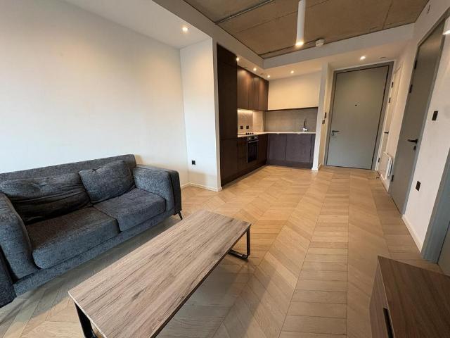 St Georges Gardens, Castlefield 1 bed apartment to rent £1,225 pcm £283 pw