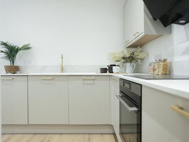 St Georges Place, Canterbury, Kent CT1, 2 bedroom flat to rent 70192699 | PrimeLocation