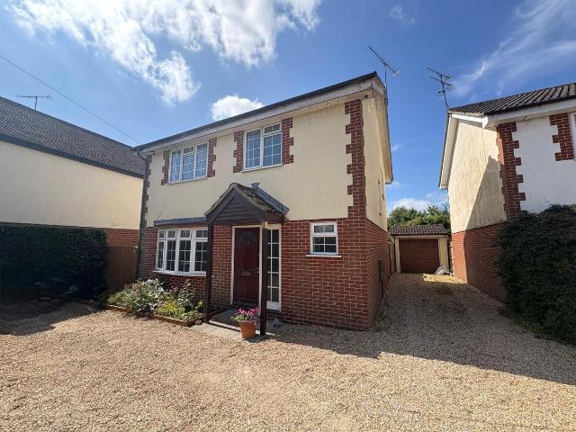 St. Georges Road, Badshot Lea, Farnham, Surrey GU9, 3 bed detached house to rent, £1,850 pcm | PrimeLocation