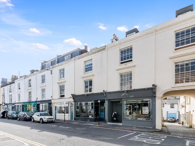 St Georges Road, Brighton BN2, 3 bed shared accommodation to rent, £2,080 pcm | PrimeLocation