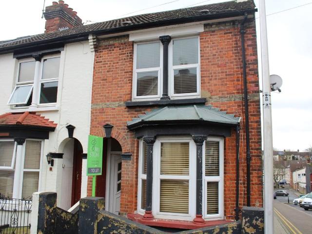 St Georges Road, Gillingham ME7, 3 bed terraced house to rent, £1,450 pcm | PrimeLocation