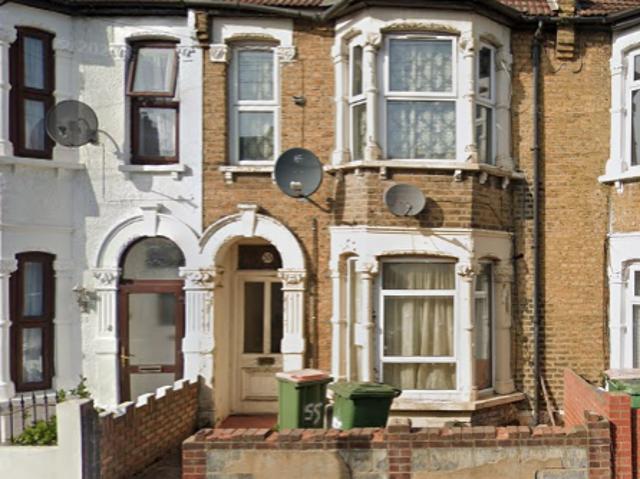 St Georges Road, Forest Gate, London E7, 5 bed flat to rent, £3,000 pcm | PrimeLocation