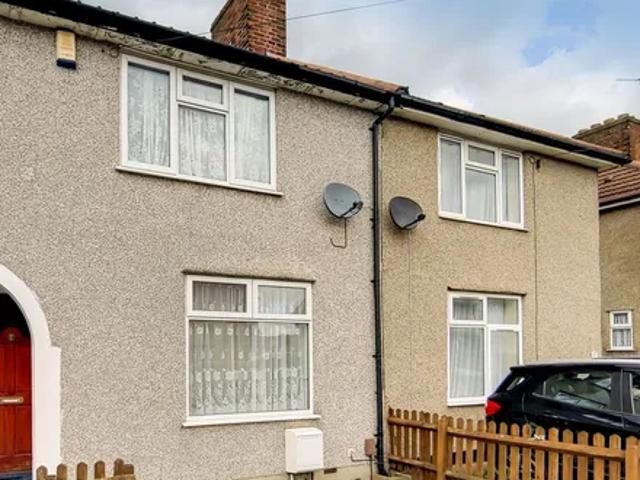 St Georges Road, London, RM9 5LT, United Kingdom | 2 bed townhouse for rent #167252103 | Rentberry