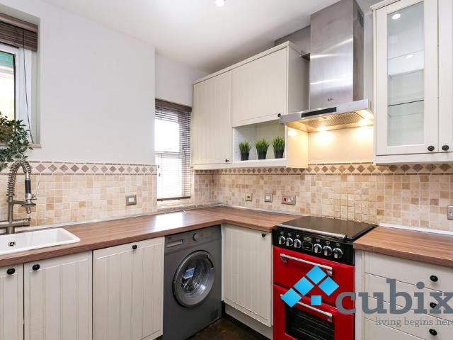 St. Georges Road, London SE1 1 bed flat to rent £2,097 pcm £484 pw