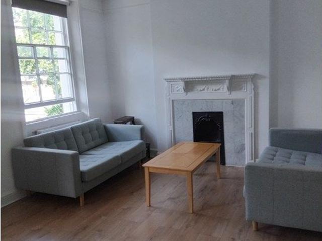 St. Georges Square, London SW1V, 2 bed flat to rent, £3,250 pcm | PrimeLocation