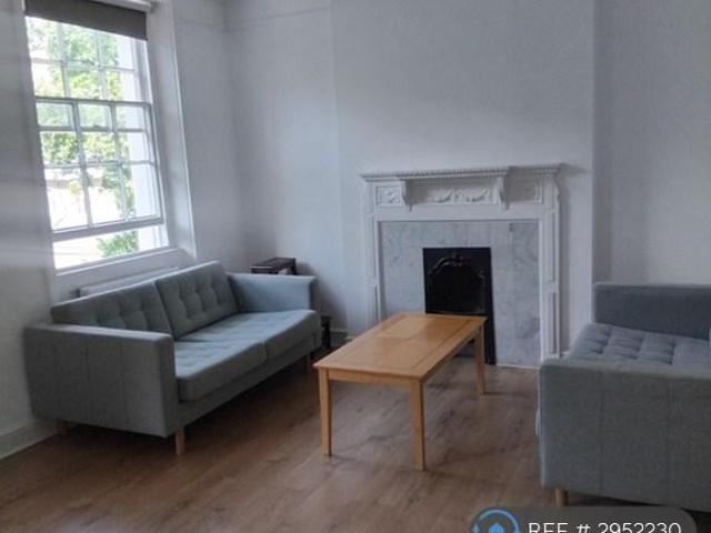 St. Georges Square, London, SW1V 2 bed flat to rent £3,250 pcm £750 pw