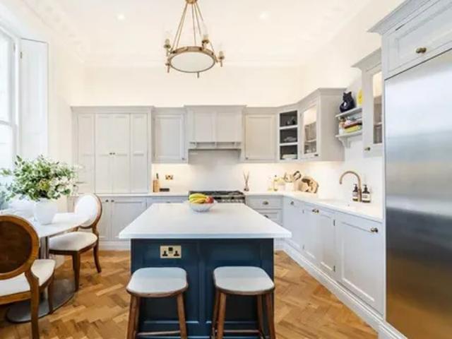 St George's Square, London, SW1V 3QW, United Kingdom | 3 bed apartment for rent #139267040 | Rentberry