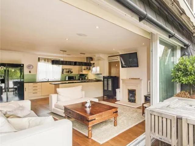 St George's Square, London, SW1V 3QW, United Kingdom | 3 bed house for rent #167480015 | Rentberry