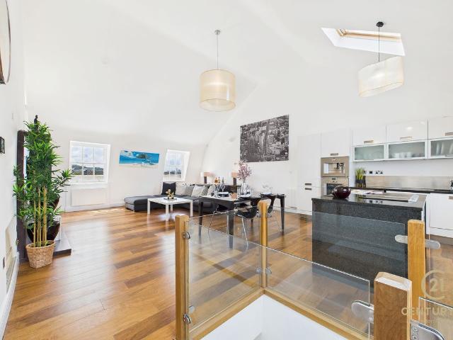 St. Georges Square, Pimlico, London SW1V, 2 bed flat to rent, £5,500 pcm | PrimeLocation