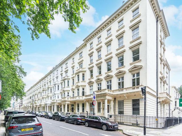 St Georges Square, Pimlico, London SW1V, 2 bed flat to rent, £7,367 pcm | PrimeLocation