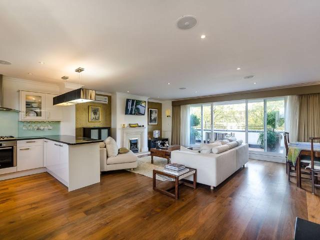 St Georges Square, Pimlico, London SW1V, 3 bed flat to rent, £5,700 pcm | PrimeLocation
