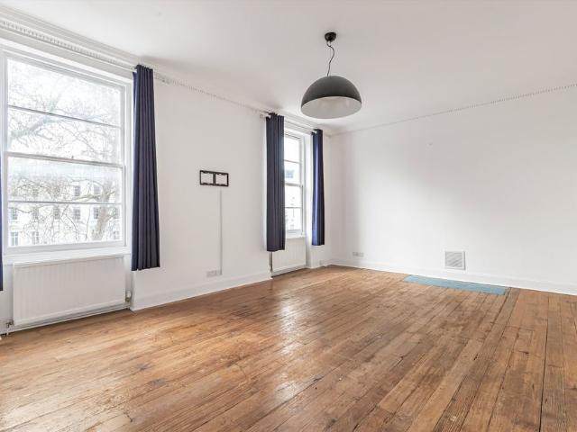 St. Georges Square, Pimlico & Westminster, SW1V, London