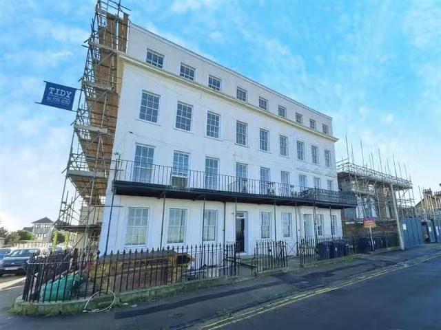 St. Georges Terrace, Herne Bay 2 bed apartment to rent £1,25.