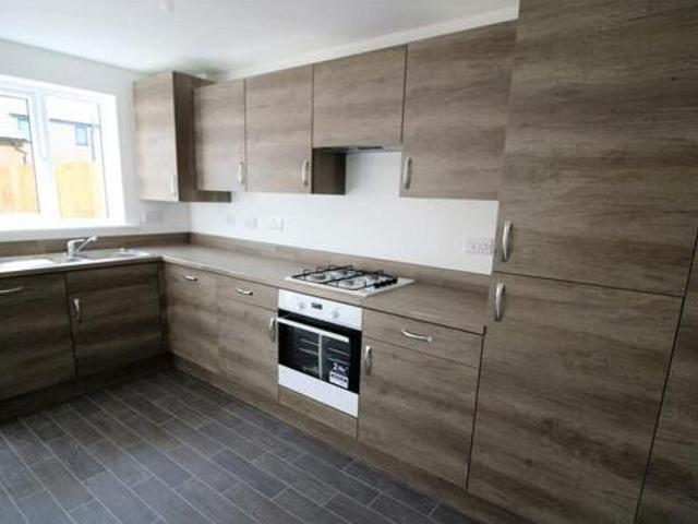 St Georges Walk, St. Georges Quay, 5 Bedroom Private