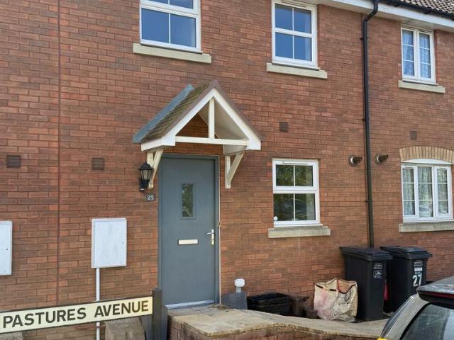 St. Georges, Weston super Mare BS22 3 bed terraced house to rent £1,295 pcm £299 pw