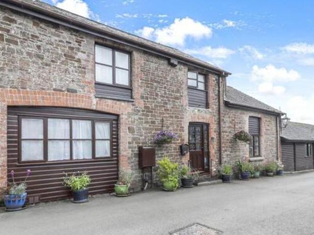 St. Giles, Torrington, 3 Bedroom Terraced