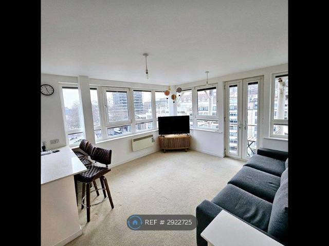 St. Giles Court, Bristol BS1, 2 bed flat to rent, £2,340 pcm | PrimeLocation