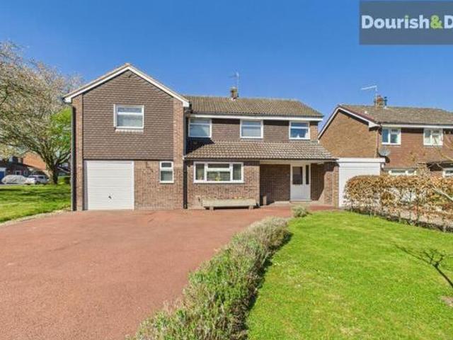 St. Giles Grove, Haughton, 4 Bedroom Detached