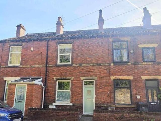 St. Giles Road, Lightcliffe, 2 Bedroom Terraced