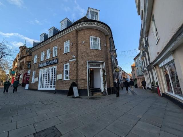 St. Giles Street